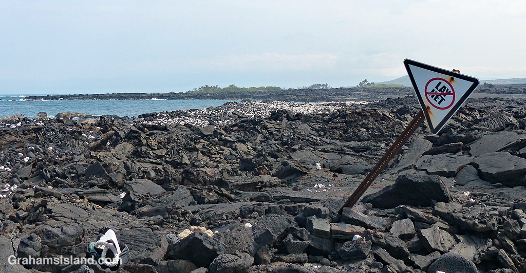 Signs: No Lay Net | Graham's Island