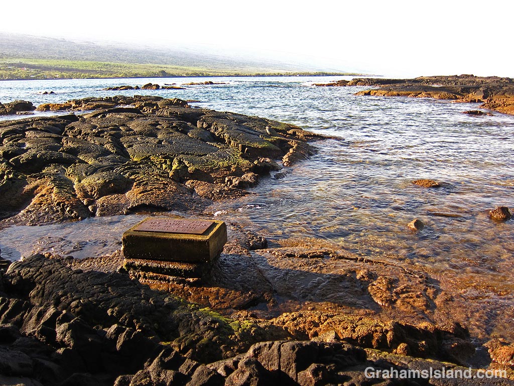 Captain Cook Monument | Graham's Island
