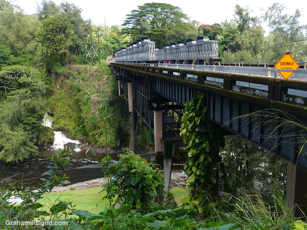 Kolekole Gulch Park and bridge | Graham's Island